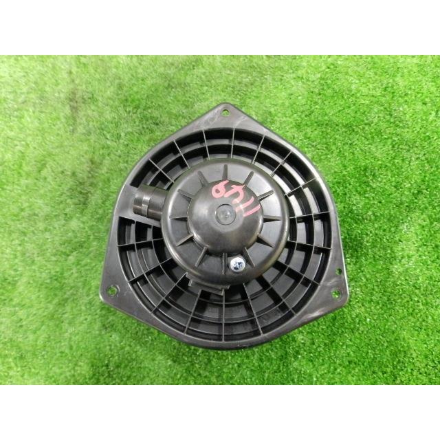 デリカD:5/D5 DBA-CV5W ヒーターブロアモーター 4B12 F15A75 7802A216 7802A164 221149 : ...