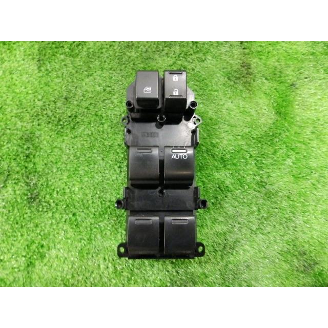 ステップワゴン DBA-RK1 右フロントPW/パワーウインドウスイッチ R20A NH731P 35750-SZW-J11 221524 ...