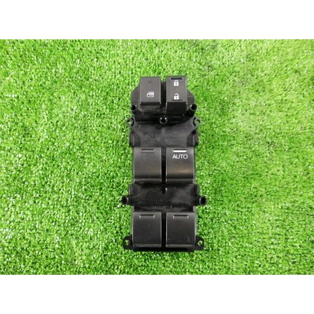 ステップワゴン DBA-RK5 右フロントPW/パワーウインドウスイッチ R20A PB81P 35750-SZW-J11 221690 ...