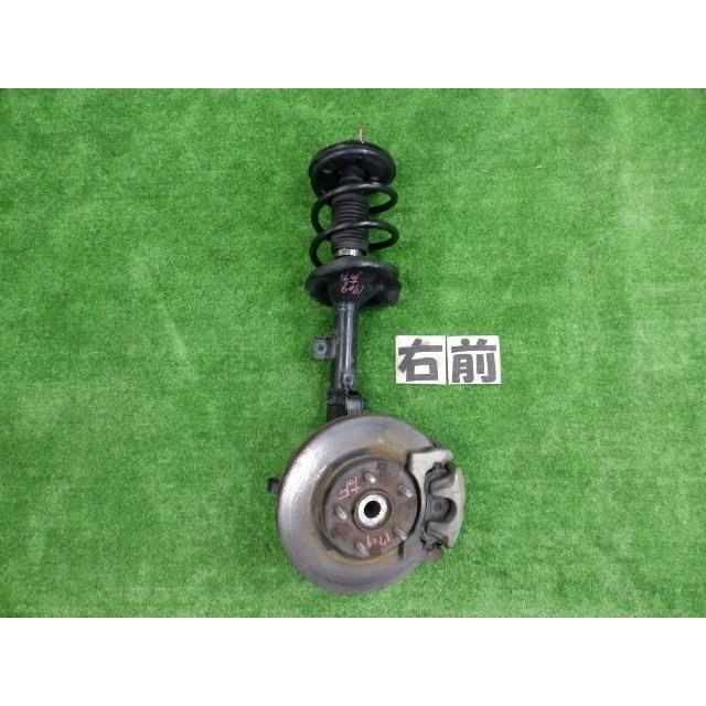 デリカD5/D:5 DBA-CV5W 右フロントストラット/ショック 4B12 X24 4060A202 221709 : ...