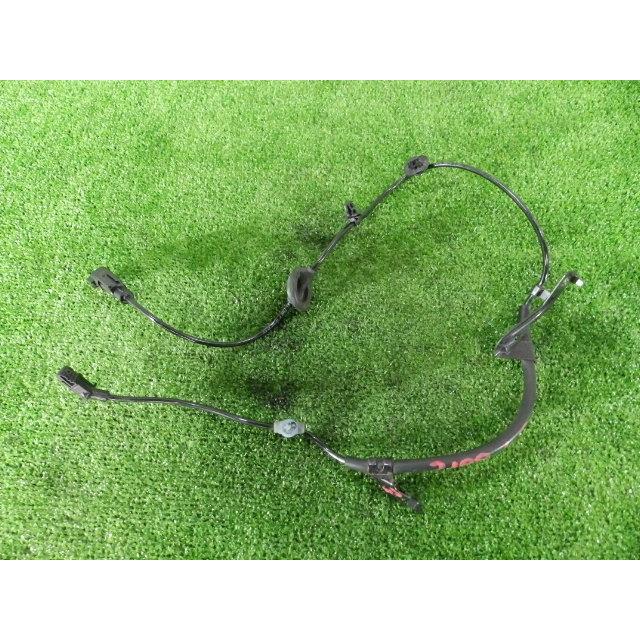 アウトランダー DBA-CW5W ABSセンサー 4B12 A31 4670A581 222199 : 株式会社 西友商会 - 通販 - Yahoo!ショッピング