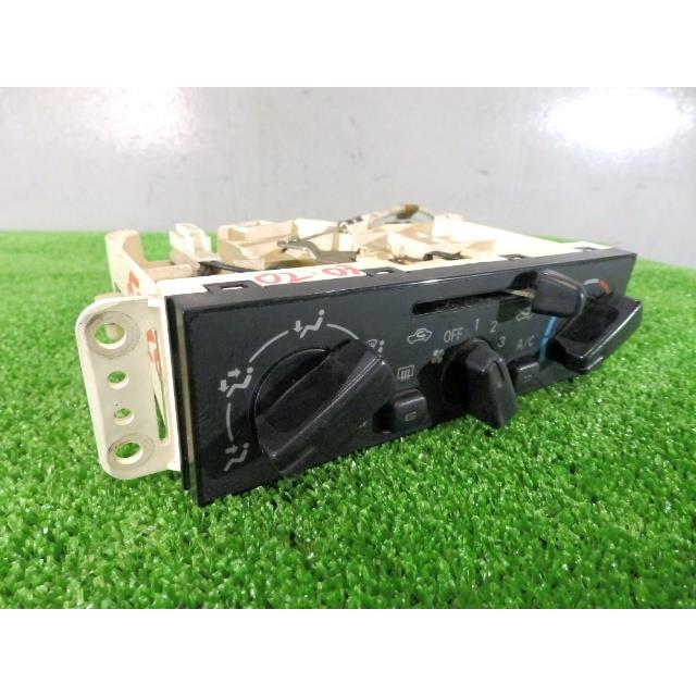 タウンボックス CBA-U61W ACスイッチ/エアコンパネル 3G83 X42 7820A028 230203 : 株式会社 西友商会 - 通販 - Yahoo!ショッピング