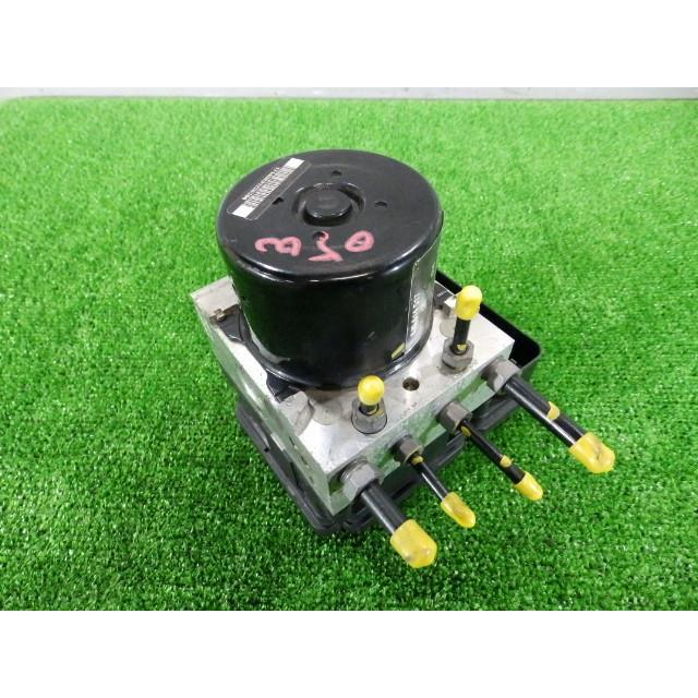 アウディ TTクーペ ABA-8JBUBF ABSアクチュエーター BUB LX5Z 100212-00154 8J0614517 ...