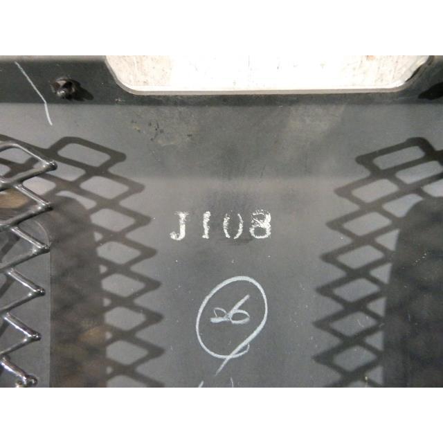 デリカD5/D:5 DBA-CV5W フロントグリル 4B12 W23 J108 MZ576541 230527 : 株式会社 西友商会 - 通販 - Yahoo!ショッピング