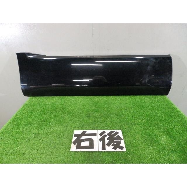 デリカD5/D:5 DBA-CV5W 右リアドアプロテクター 4B12 X24 5757A078 5757A078XB 230595 ...