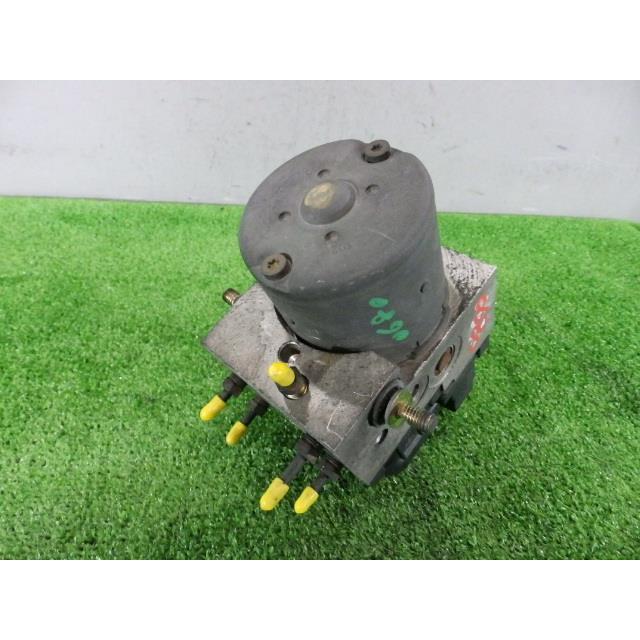 ボンゴフレンディ KH-SGLR ABSアクチュエーター WL-T A3U 11000031070 S38J-43-7A0 230680 : 株式会社 西友商会 - 通販 - Yahoo!ショッピング