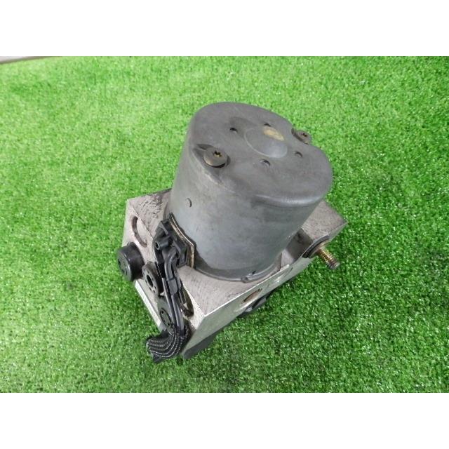 ボンゴフレンディ KH-SGLR ABSアクチュエーター WL-T A3U 11000031070 S38J-43-7A0 230680 : 株式会社 西友商会 - 通販 - Yahoo!ショッピング