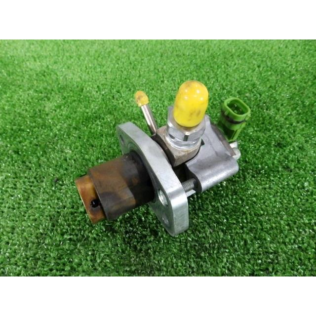 NOAH ノア CBA-AZR60G ジャンク!! エンジン側高圧ポンプ 1AZ-FSE 23100-28052 23100-28042 ...