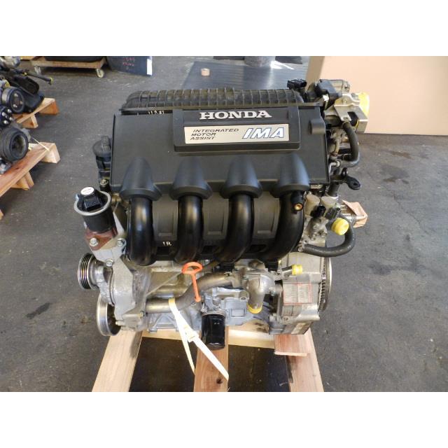 フィット フィットハイブリッド/HV DAA-GP1 エンジン LDA-MF6 NH624P MF6-1409052 11000-RBJ-801 232040 : 株式会社 西友商会 - 通販 ...