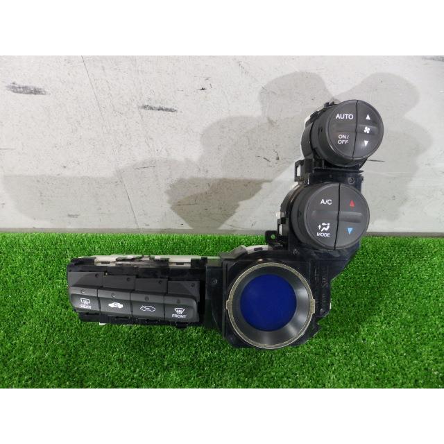 フィットシャトル DAA-GP2 ACスイッチ/エアコンパネル LDA-MF6 NH731P D08Y 79602-TF9-941ZA ...