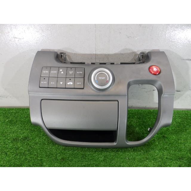 ステップワゴン DBA-RG1 ACスイッチ/エアコンパネル K20A NH683P SLJ9500 79620-SLJ-952ZA ...