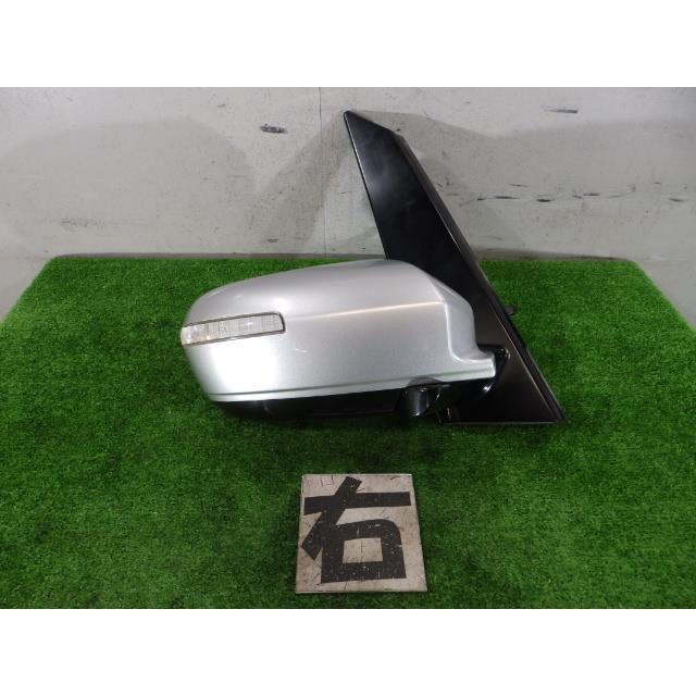 エリシオン DBA-RR1 右ドアミラー/右DM K24A NH700M M21 76200-SJK-J83ZN 240775 : 株式会社 ...