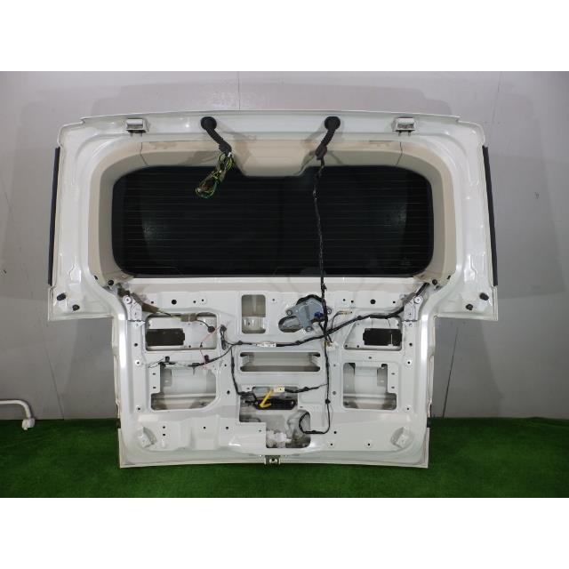 デリカD5/D:5 DBA-CV2W バックドア/リアゲート 4J11 W23 5801B205 242575 : 株式会社 西友商会 - 通販 - Yahoo!ショッピング