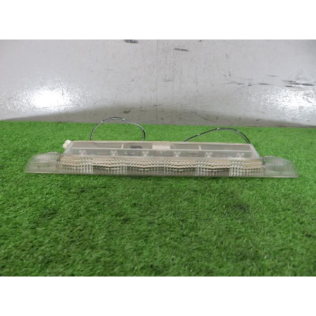 タント DBA-L375S ハイマウントランプ KF-VE S28 P3193 81570-B2170 242598 : 株式会社 西友商会 ...