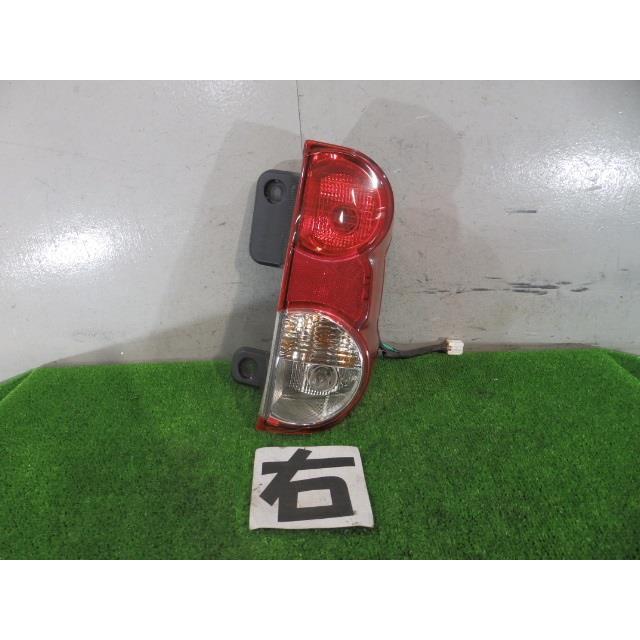 NV200バネット DBA-M20 右テールランプ HR16DE K23 T002 26550-JX00A 250097 : 株式会社 西友 ...