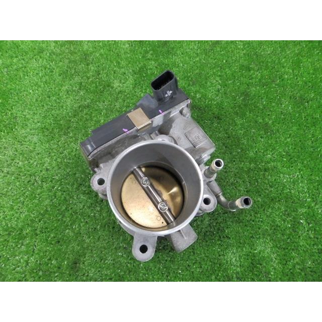 フォレスター DBA-SJG スロットルボディ/スロボ FA20ESZHZA 37J RME59-350 16112AA410 250099 ...