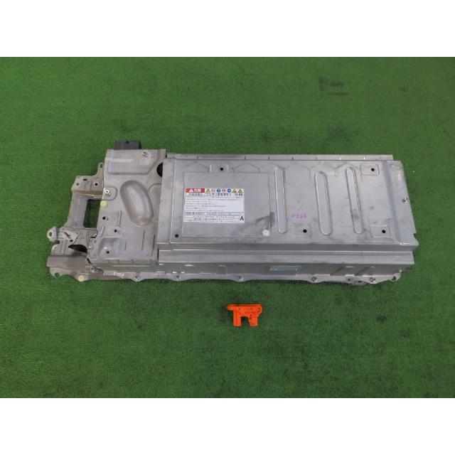 プリウス DAA-ZVW30 ハイブリッド/HVバッテリー 2ZR-FXE 1F7 G9280-76010 G9510-76010 ...