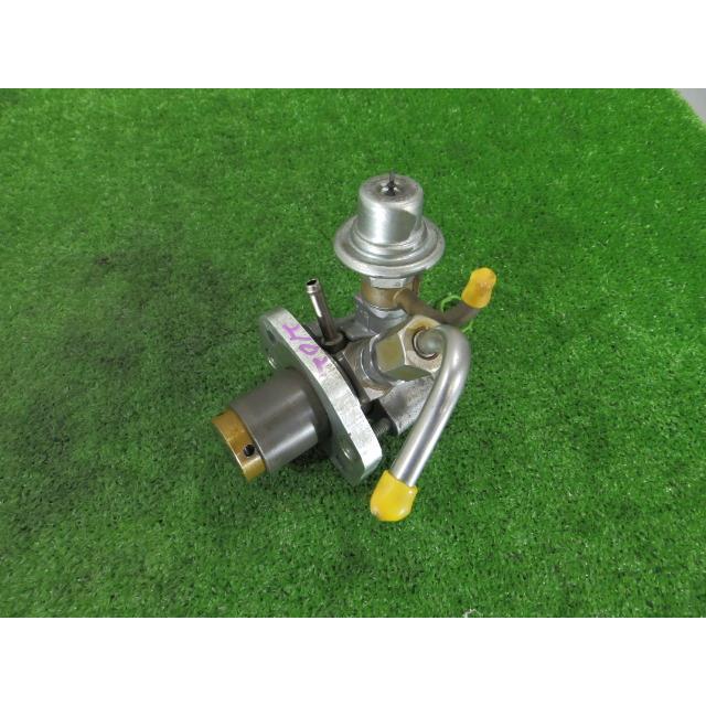 ジャンク!! アイシス CBA-ANM10G エンジン側高圧ポンプ 1AZ-FSE 23100-28052 23100-28042 ...