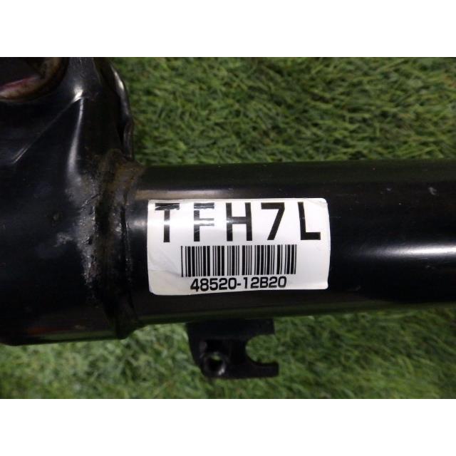 カローラフィールダー DBA-NZE141G 左フロントストラット/ショック 1NZ-FE 040 48520-12B20 48520-80112 142212 : 株式会社 西友商会 ...