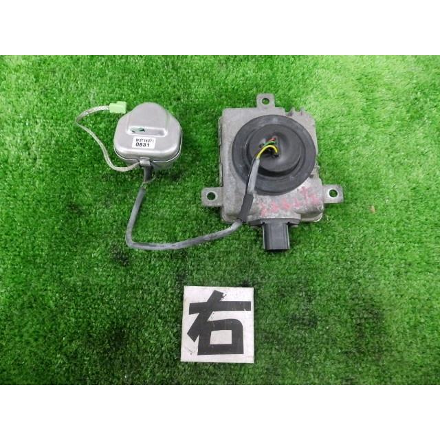 デリカD:5/D5 DBA-CV4W HIDバラスト/キセノンアンプ 4B11 W23 W3T16271 8301C042 142262 ...