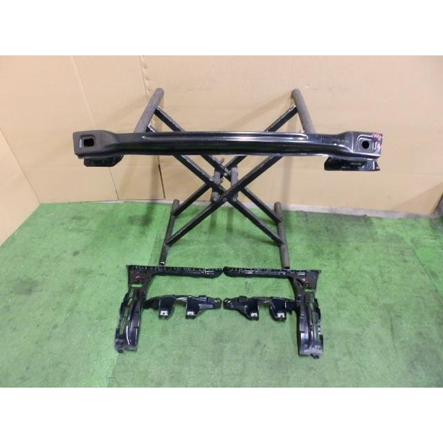 ベンツ Cクラス RBA-205042C リアバンパーホースメント 274 A2056100014 941435 : ...