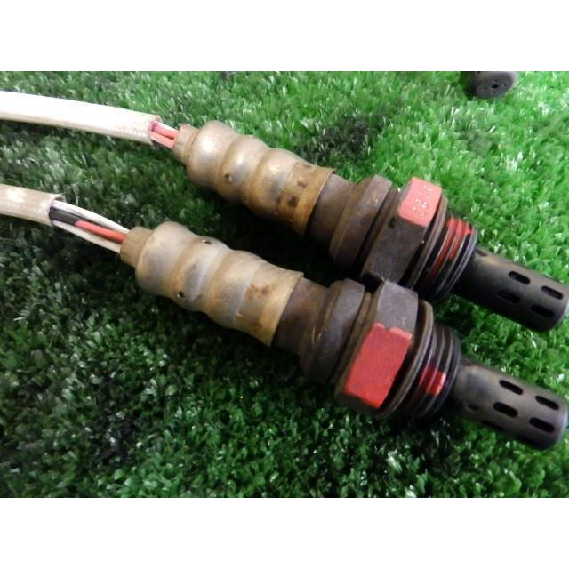 エルグランド UA-E51 O2センサー/オーツーセンサー VQ35-DE 2Y4 22690-AQ800 22690-2A000 040706 : 001606722222390 ...