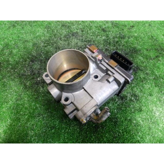 インスパイア DBA-UC1 スロットルボディ/スロボ J30A NH700M GMA3A 16400-RKB-003 041345 : 株式会社 西友商会 - 通販 - Yahoo!ショッピング