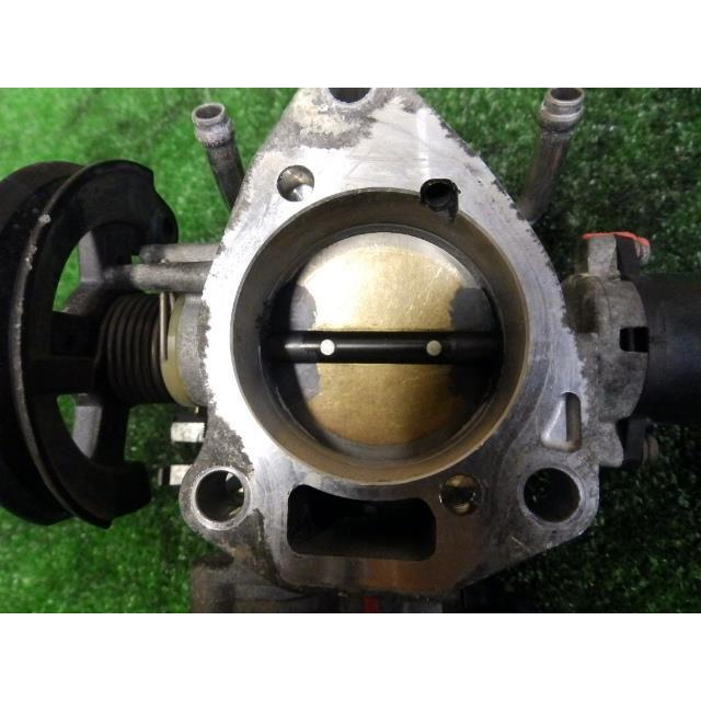 エスティマ TA-ACR30W ジャンク!! スロットルボディ/スロボ 2AZ-FE 22210-28040 041881 : 株式会社 西友 ...