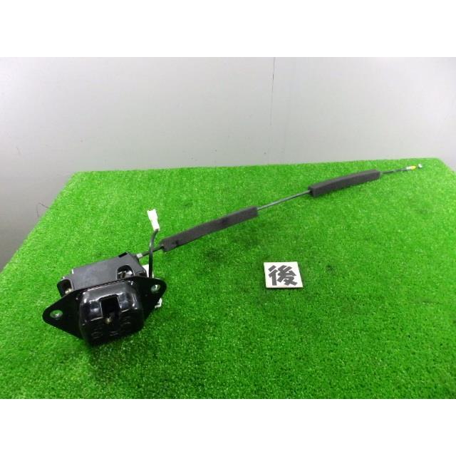 ステップワゴン DBA-RK1 バックドア/リアゲートロック R20A NH624P 74801-TK6-A01 043058 : 株式会社 西友商会 - 通販 - Yahoo!ショッピング