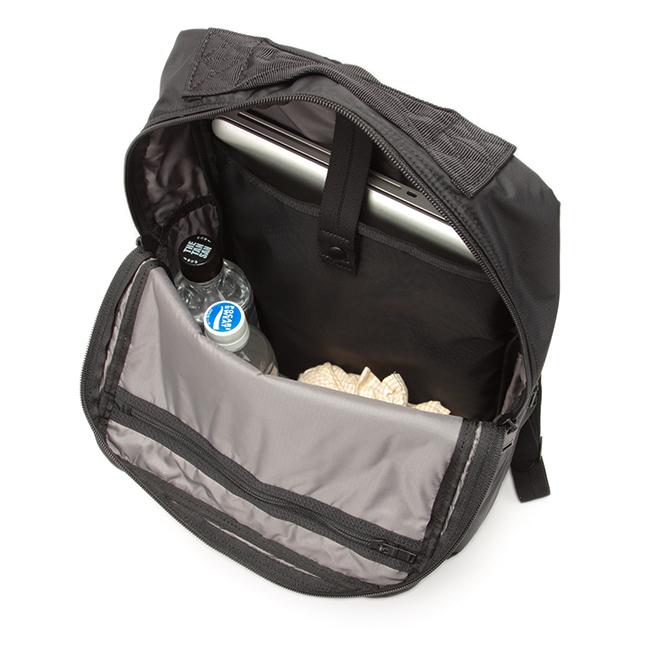 FLASH（PORTER） ポーター フラッシュ デイパック 689-05946 ビジネスリュック メンズ 50代 40代 通勤 軽量 撥水 薄型 スリム 13L ビジネスバッグ 吉田カバン ...