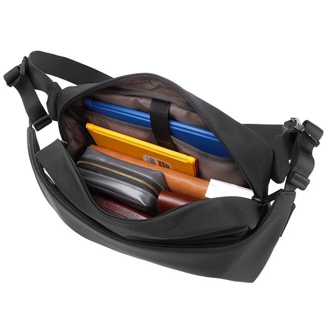 最大50% 1/15限定 ウノフク ショルダーバッグ ボディバッグ メンズ