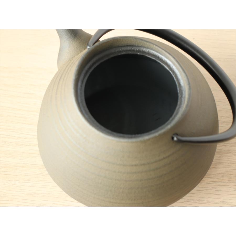 壱鋳堂 ITCHU-DO 鉄瓶 刷毛目 黒 さび茶 0.6L 南部鉄器 51006 : 雑貨のお店セレクト・ペンギン - 通販 - Yahoo!ショッピング