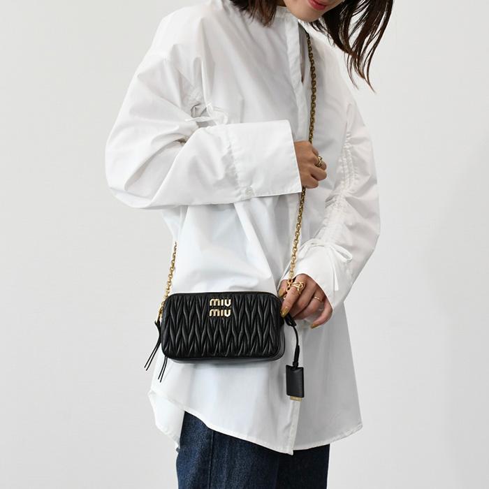 miu MIU ミュウ バッグ 鞄 マテラッセミニチェーンショルダー miu MIU ミュウ バッグ 鞄 マテラッセミニチェーンショルダー