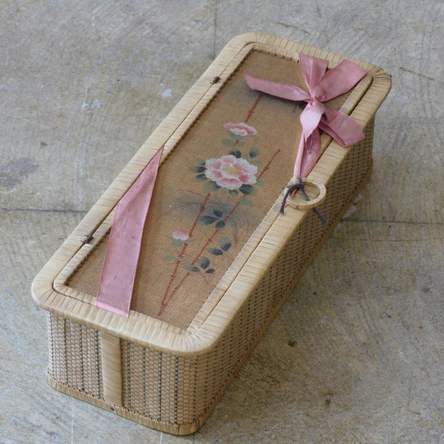 戦前 藁編み細工 小さな蓋物 HK-a-05060 / バスケット 行李 小箱 ビンテージ 木箱 : 道具屋ホリデイズ - 通販 ...