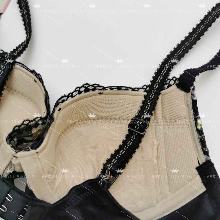 Triumph トリンプ 天使のブラ スリムライン555 ブラジャー レディース C65 : TAセントラルショッピング - 通販 - Yahoo!ショッピング