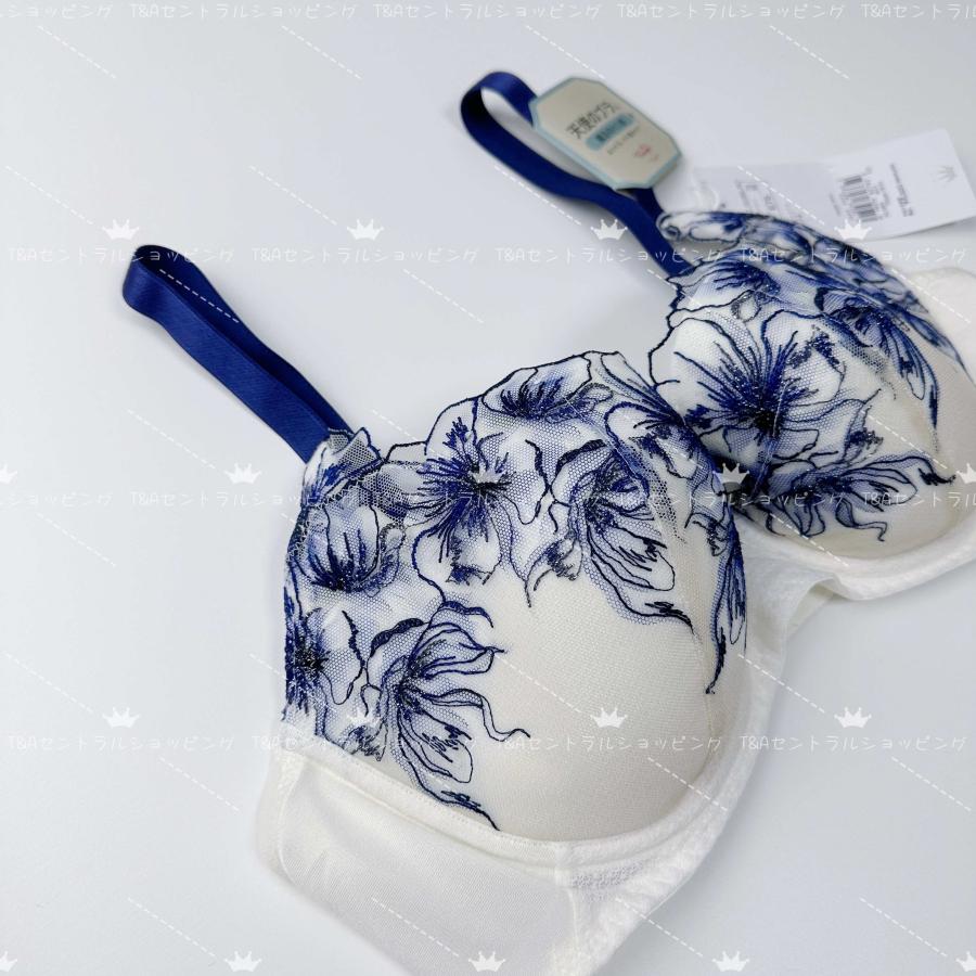 Triumph トリンプ 天使のブラ(R) 魔法のハリ感586 ブラジャー : TAセントラルショッピング - 通販 - Yahoo!ショッピング