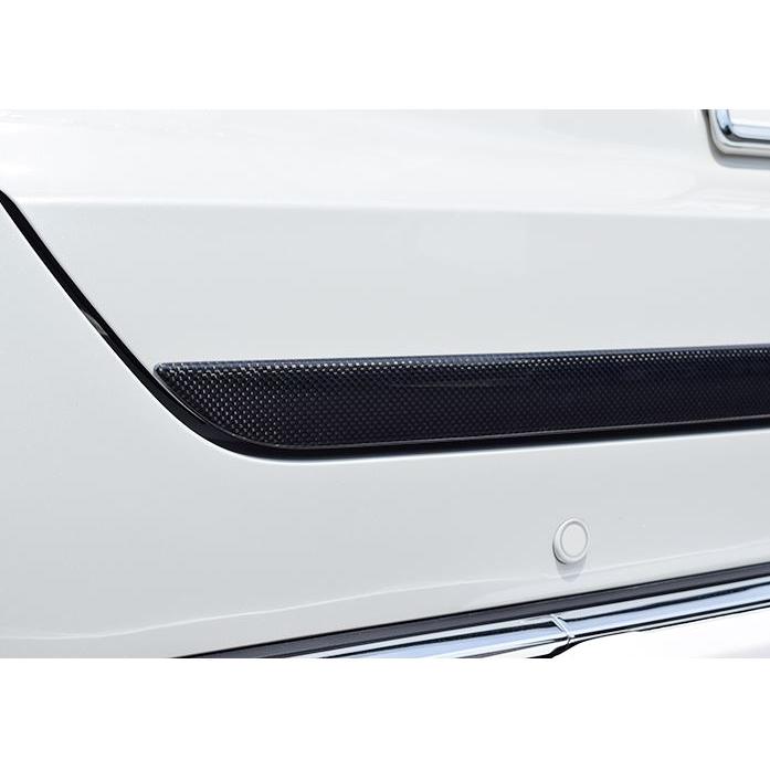 ブレスクリエイション(BLESS CREATION) リアゲートガーニッシュ(カーボンクリア塗装品) 未塗装/塗装済 80系ハリアー : エスエイチカンパニー - 通販 - Yahoo!ショッピング