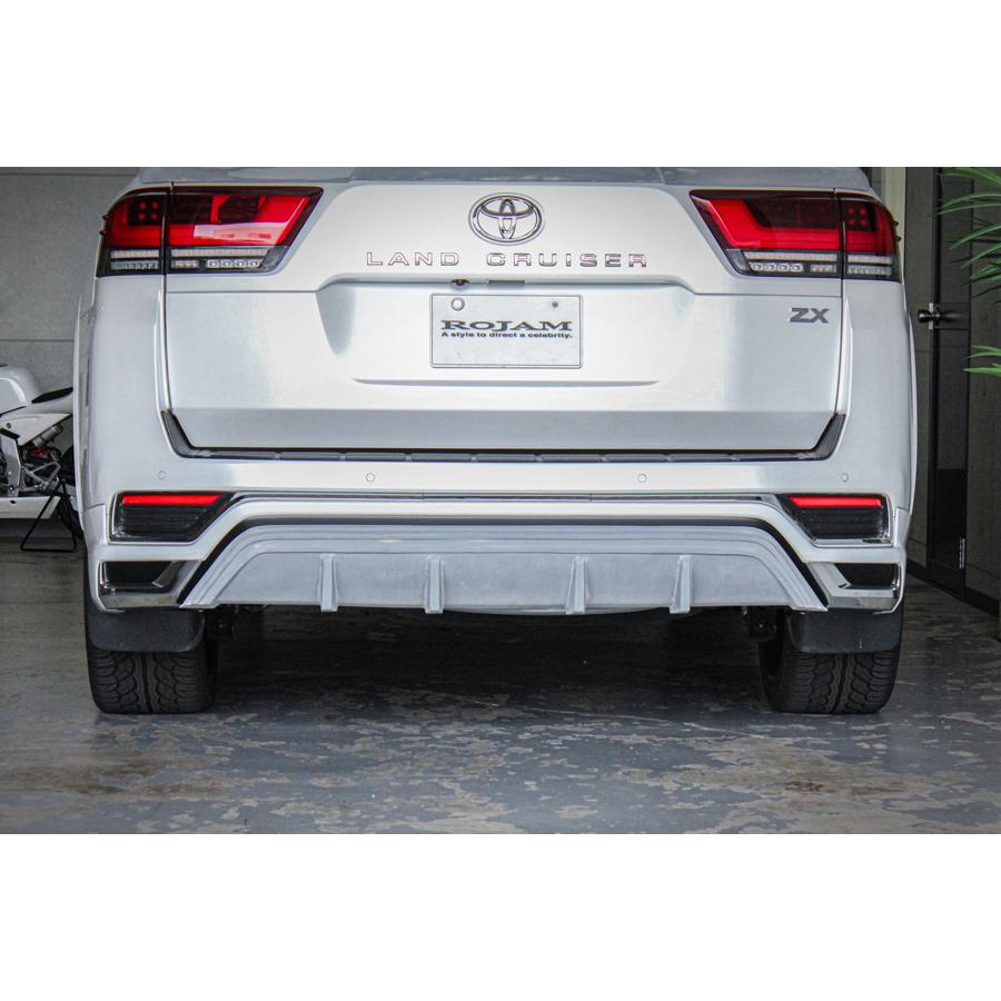 300系ランドクルーザーモデリスタエアロ専用リアセンタースポイラー未塗装【ロジャム/ROJAM】 : エスエイチカンパニー - 通販 - Yahoo!ショッピング