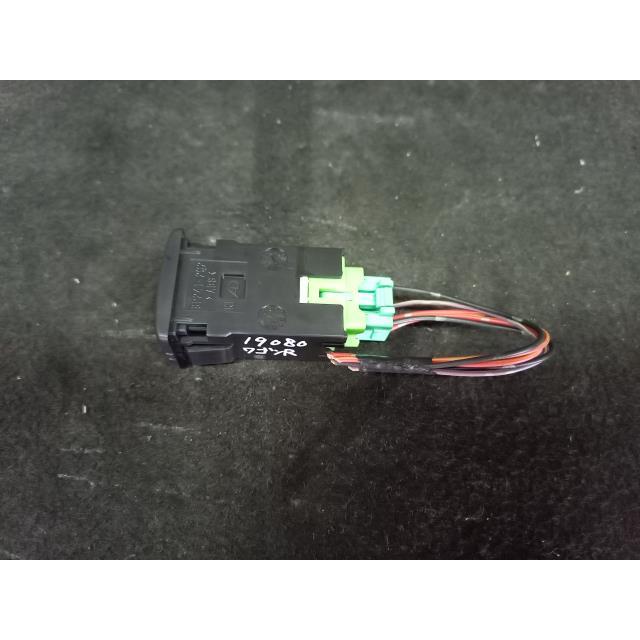 ワゴンR AKE919ワゴンR CBA-MH22S 【フォグスイッチ】 K6AT Z2S 37270-81J10 019080 : TRP宮崎ヤフーショップ - 通販 - Yahoo!ショッピング