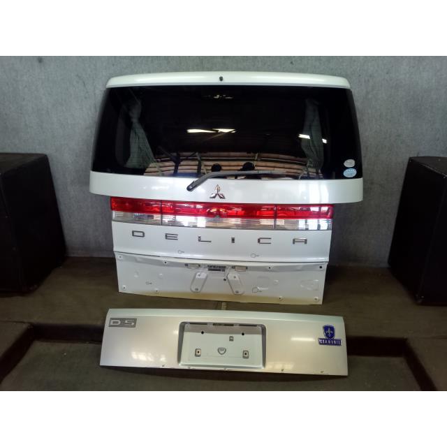 AKE919デリカD5 DBA-CV5W バックドア・リアゲートASSY 4B12 W23A19 5801A429/5805A138 019504 : TRP宮崎ヤフーショップ - 通販 ...