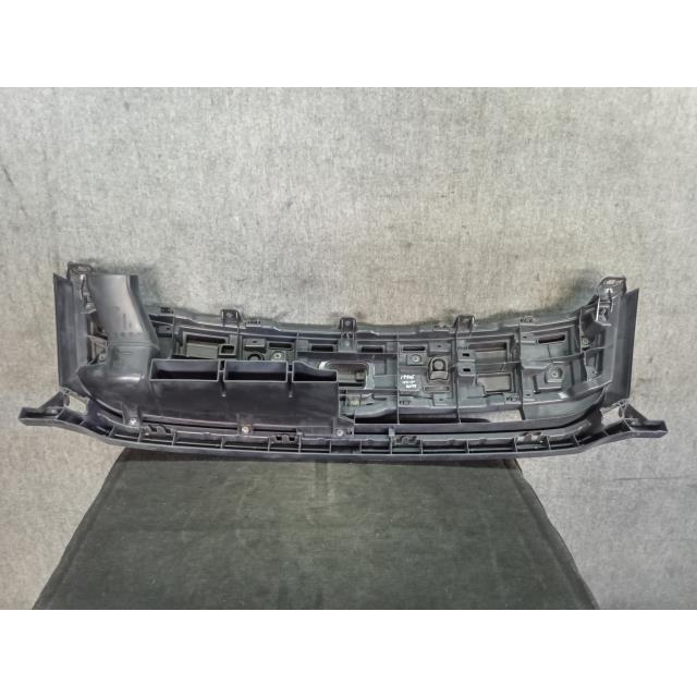 フリード AKE919フリードスパイク DAA-GP3 ラジエータグリル LEA-MF6 NH737M 71120-SWZ-003 019736 : TRP宮崎ヤフーショップ - 通販 ...