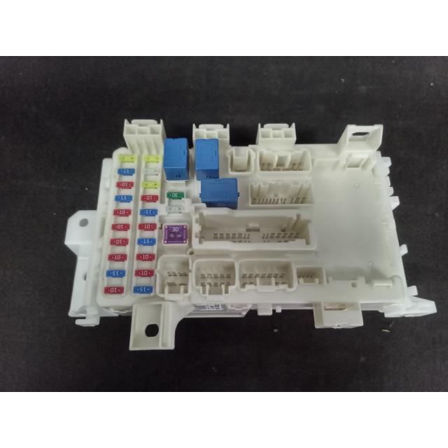 ワゴンR AKE919ワゴンR DBA-MH23S ヒューズボックス K6A ZPS 36780-70KL0 019848 : TRP宮崎ヤフーショップ - 通販 - Yahoo!ショッピング