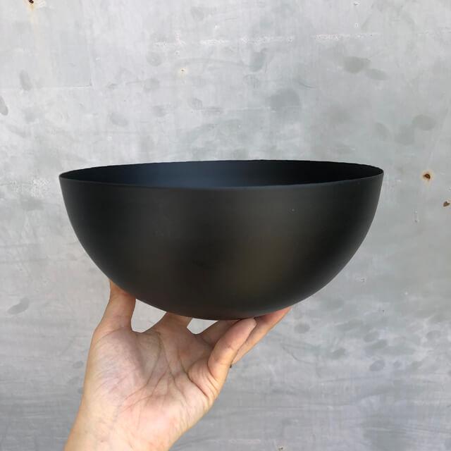 BLACK IRON POT【size:M】ブラックアイアンポット 20cm×10cm 7号 受け皿付き 鉄製 浅鉢 お椀型 シンプル ...