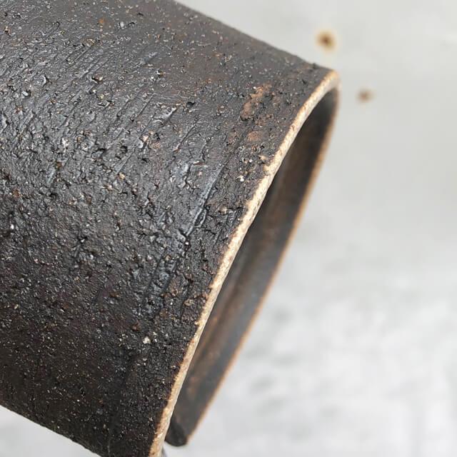 KAMIYAMA ZUNDO POT【ブラック 3号】9cm×9.5cm かみ山陶器 植木鉢 寸胴 信楽焼 シリンダー 底穴大きい おしゃれ ...