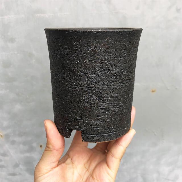 KAMIYAMA ZUNDO POT【ブラック 3号】9cm×9.5cm かみ山陶器 植木鉢 寸胴 信楽焼 シリンダー 底穴大きい おしゃれ ...