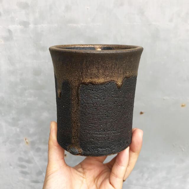 KAMIYAMA ZUNDO POT【金彩 3号】9cm×9.5cm かみ山陶器 植木鉢 寸胴 信楽焼 シリンダー 底穴大きい おしゃれ ...