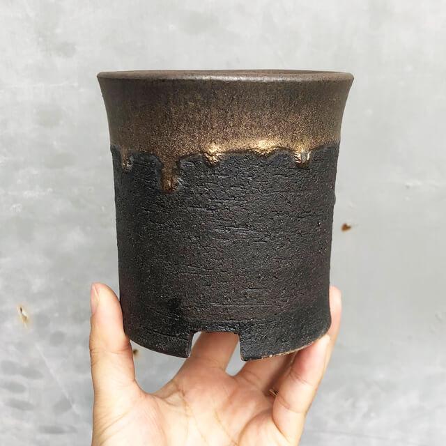 KAMIYAMA ZUNDO POT【金彩 3.5号】10cm×11cm かみ山陶器 植木鉢 寸胴 信楽焼 シリンダー 底穴大きい おしゃれ ...