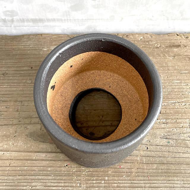KAMIYAMA ZUNDO LOW POT【ブラック 4号】11cm×8.5cm かみ山陶器 植木鉢 寸胴 ロー 信楽焼 浅鉢 底穴大きい ...