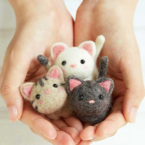 ハマナカ 羊毛フェルトキット ニードルフェルトでつくる 小さなお友達 ねこたち H441-483 Hamanaka : shami-dau - 通販 - Yahoo!ショッピング