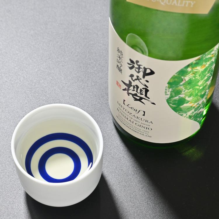 御代櫻 純米吟醸 Leaf 720ml 岐阜県 美濃加茂市産契約栽培米使用 岐阜G2酵母使用 地酒 芳醇 : シェアみのかもオンラインストア - 通販 - Yahoo!ショッピング